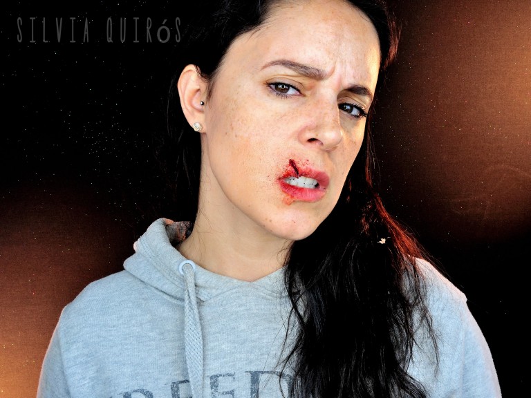 Split lip makeup special effect